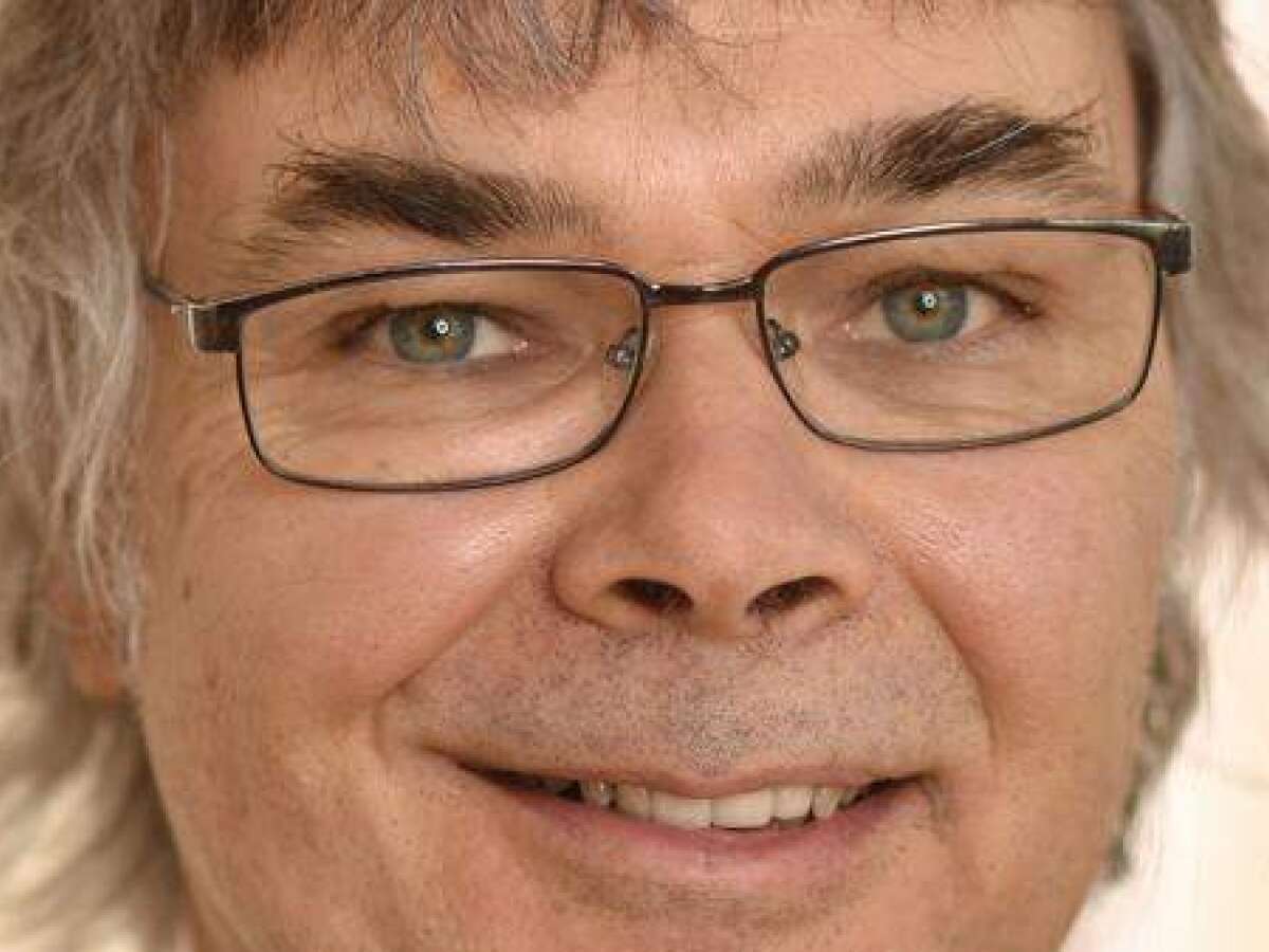 Ev. Bildunghaus in Rastede: Theaterpädagoge Uwe Fischer verabschiedet