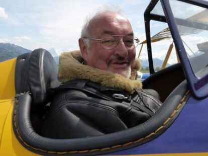 Kavalier der Lüfte: Thomas Liebelt wir in Ganderkesee geehrt