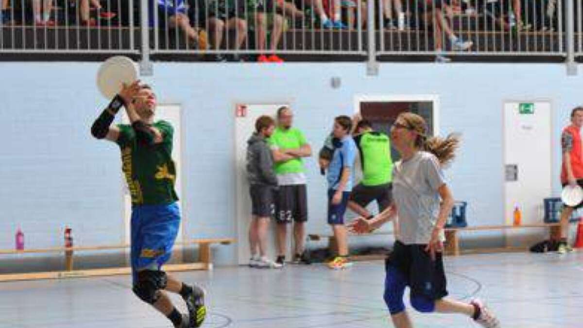 Großes Frisbee-Turnier in Emden