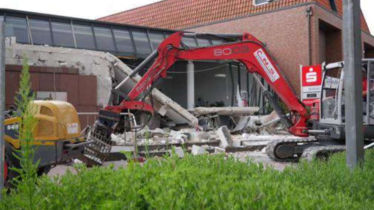 LzO in Edewecht: Sparkasse bezieht nach Automatensprengung zusätzliche ...