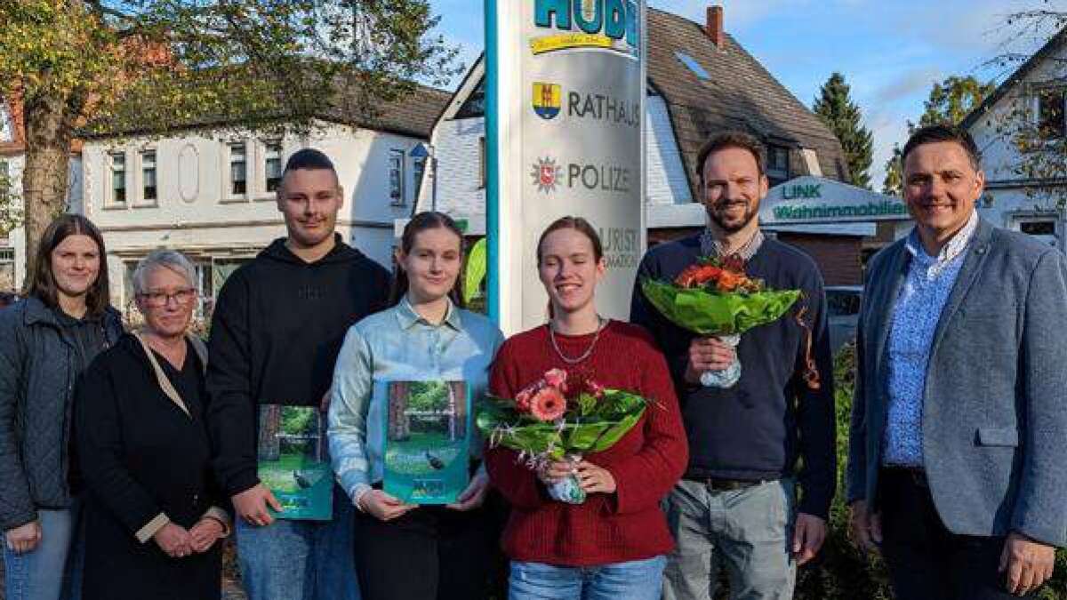 Ausbildung bei der Gemeinde Hude: Gratulation zur bestandenen Prüfung ...