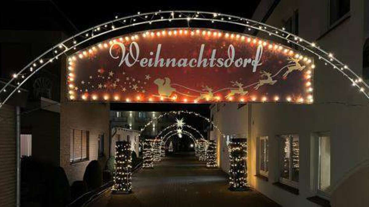 Weihnachtsdorf in Abbehausen: Musik und Märchen im Winterwald