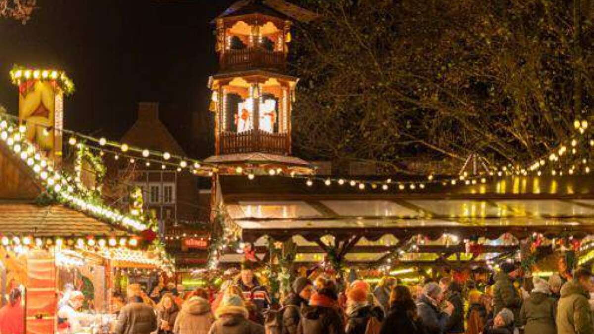Weihnachtsmarkt Emden 2023