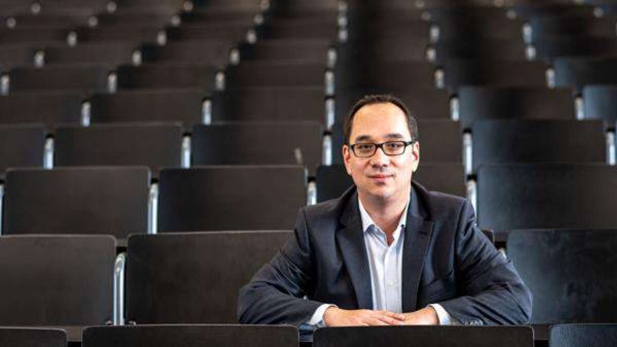 Wirtschaftsethiker Nick Lin-Hi über Laborfleisch: „Die Würde des ...