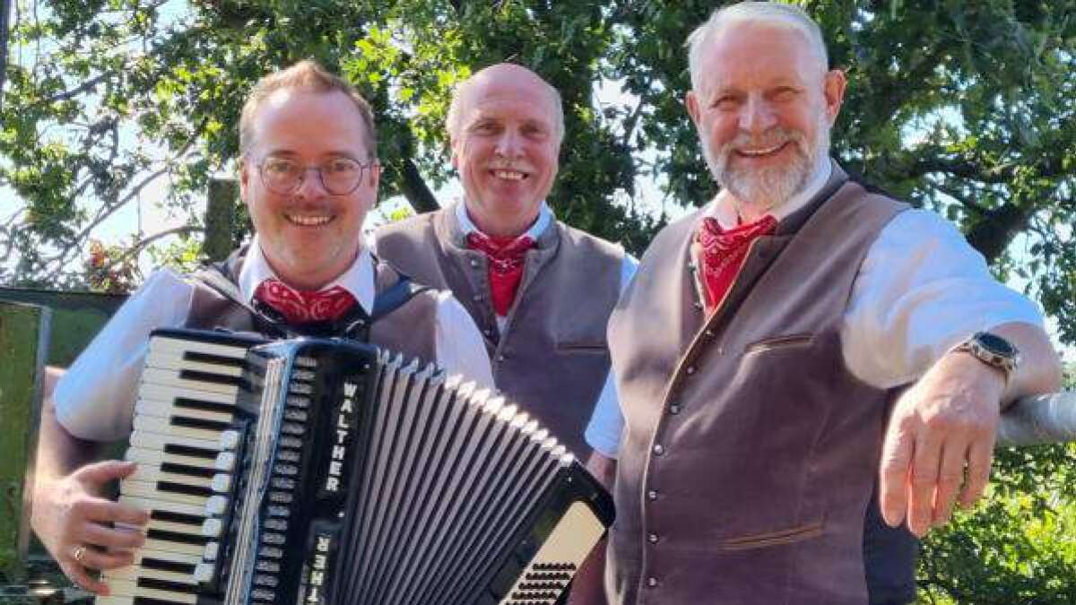 Plattdeutsche Schlager aus Altenoythe: „Schoapstall Jungs“ bringen CD ...