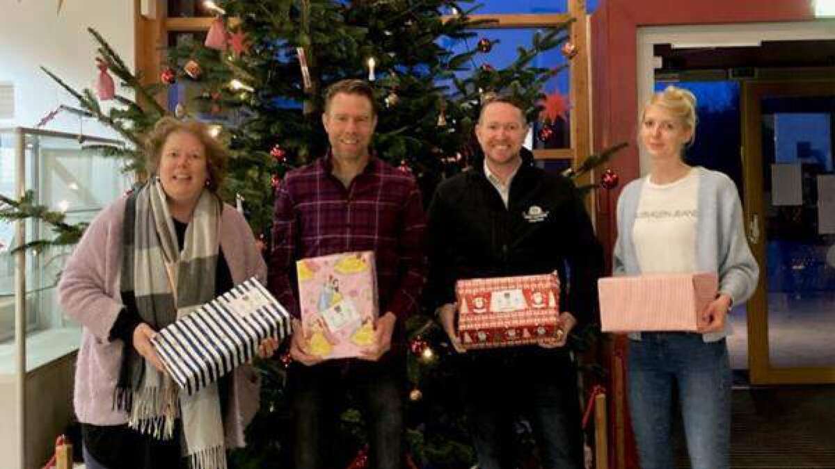 Weihnachtspäckchenkonvoi in Berne: Comenius-Schule beteiligt sich