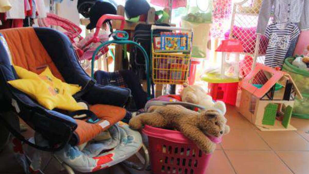 „Warm durch den Winter“: Günstigere Preise in den SkF-Läden im Kreis ...