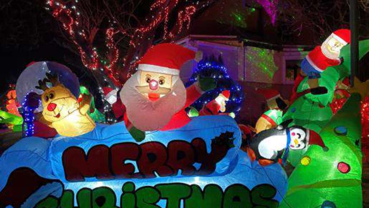 Weihnachtsfan Jens Gerth aus Accum