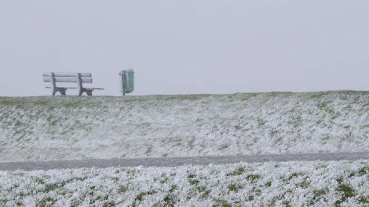 Wetter Niedersachsen: Schneeschauer an der Nordsee – Frost im Nordwesten