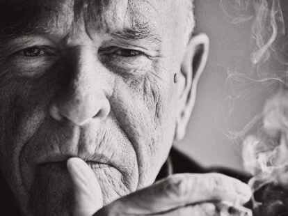 Helmut Debus: Braker Songpoet präsentiert neues Album in Brake