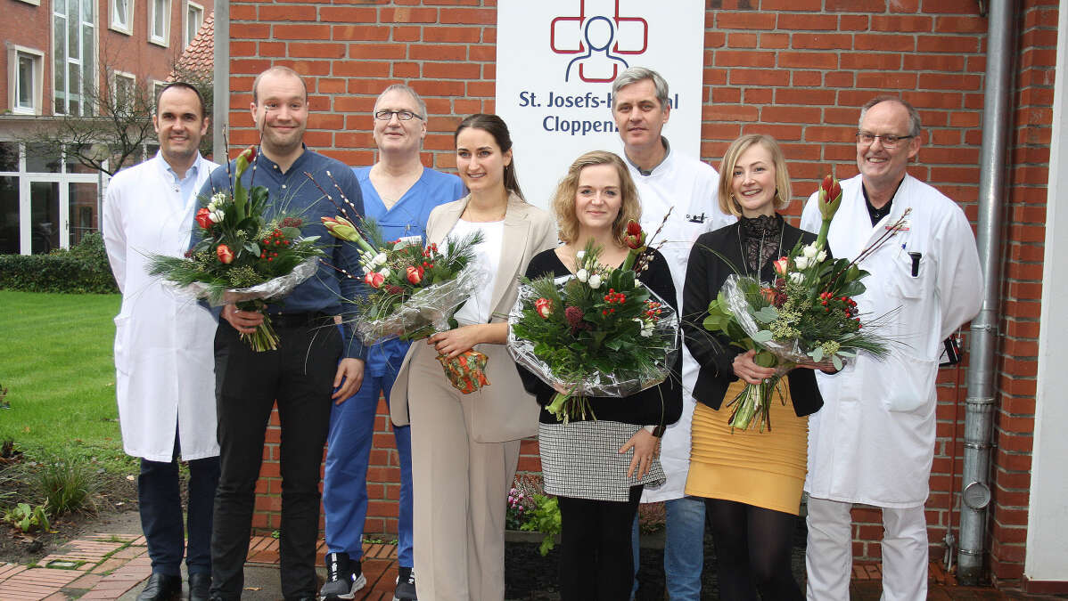 Medizin-Studierende bestehen Prüfung in Cloppenburg erfolgreich