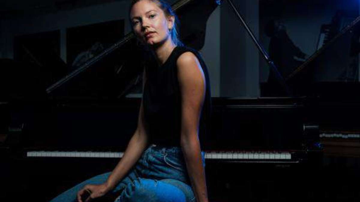 Karoline Kaminski Dangast: Sängerin bringt neue Single im Februar heraus