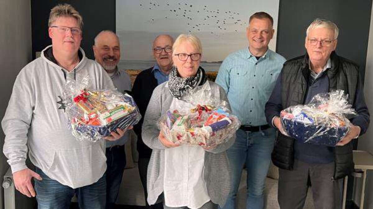Zustellung Emder Zeitung: Seit Jahren sorgen sie für die ...