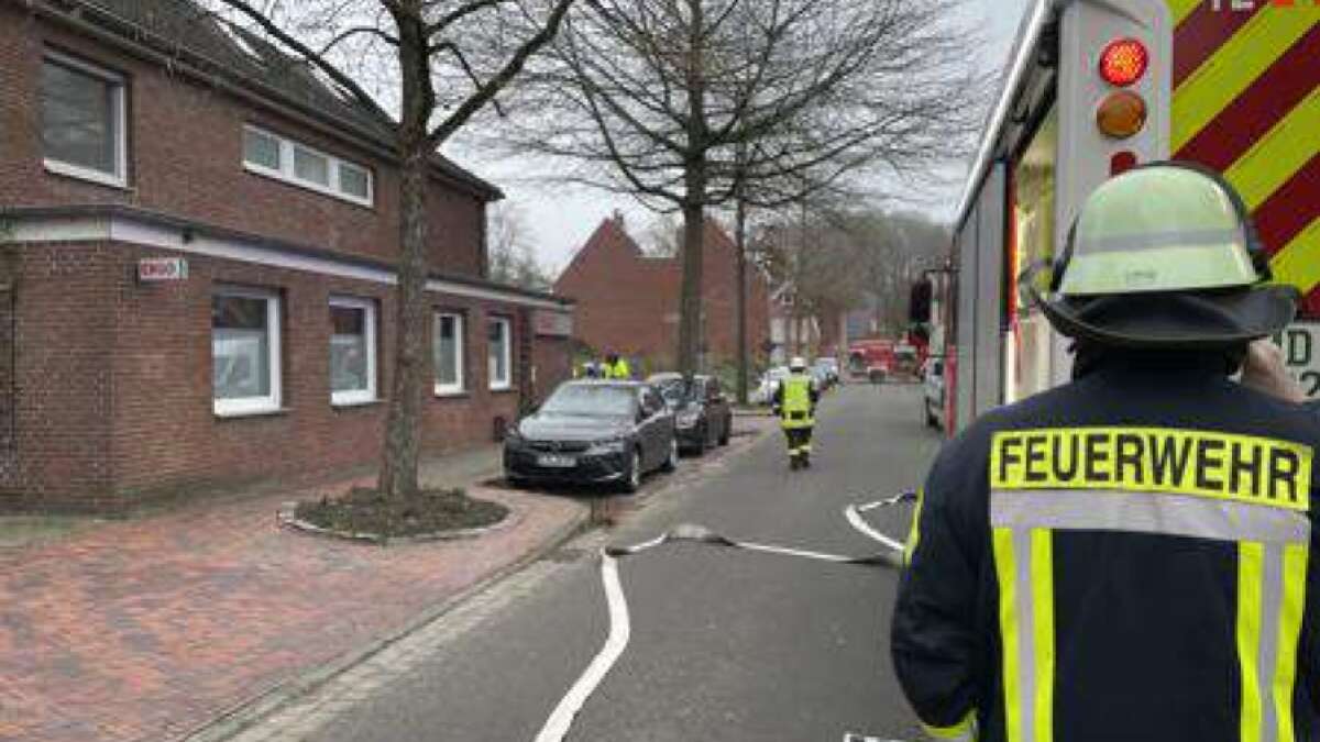 Gasleck sorgt für Straßensperrung und hochexplosive Atmosphäre im ...