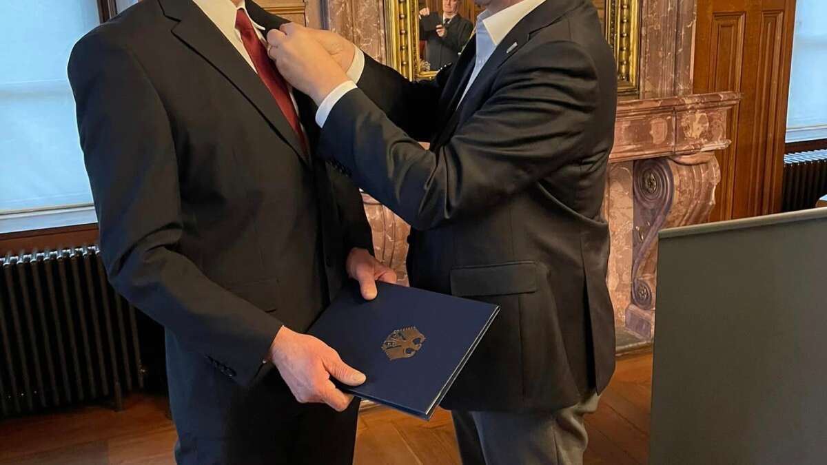 Ehrenamt: Verdienstorden für Wangerländer Jürgen Habben