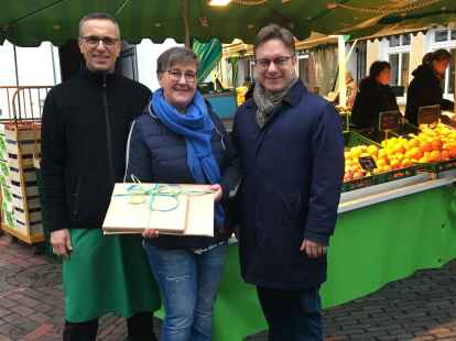 Wochenmarkt in Jever: Urte und Norbert Habben geben Standplatz auf – Frank Rüdebusch übernimmt ...