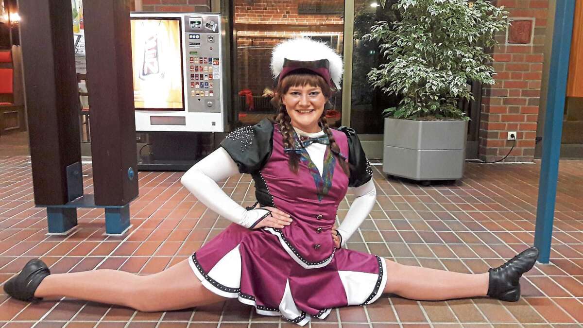 Noch ein letztes Mal als Funkenmariechen auf der Bühne