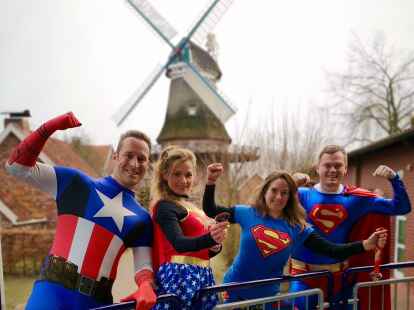Spendenlauf für Ammerland-Hospiz: Superhelden in Apen unterwegs