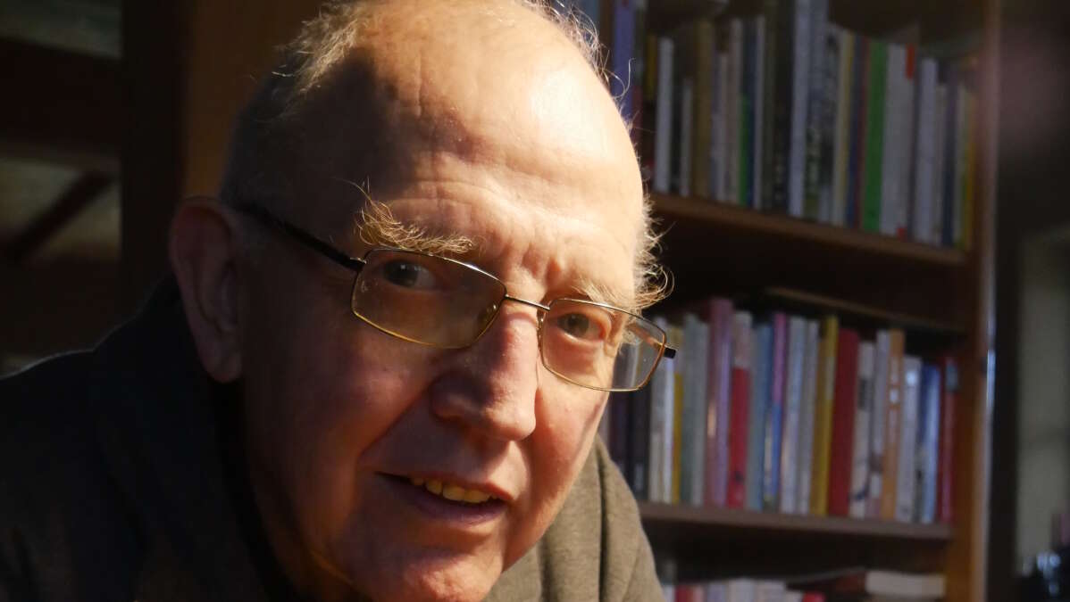 Stadland: Gerhard Roos schreibt Familiengeschichte mit Knalleffekt