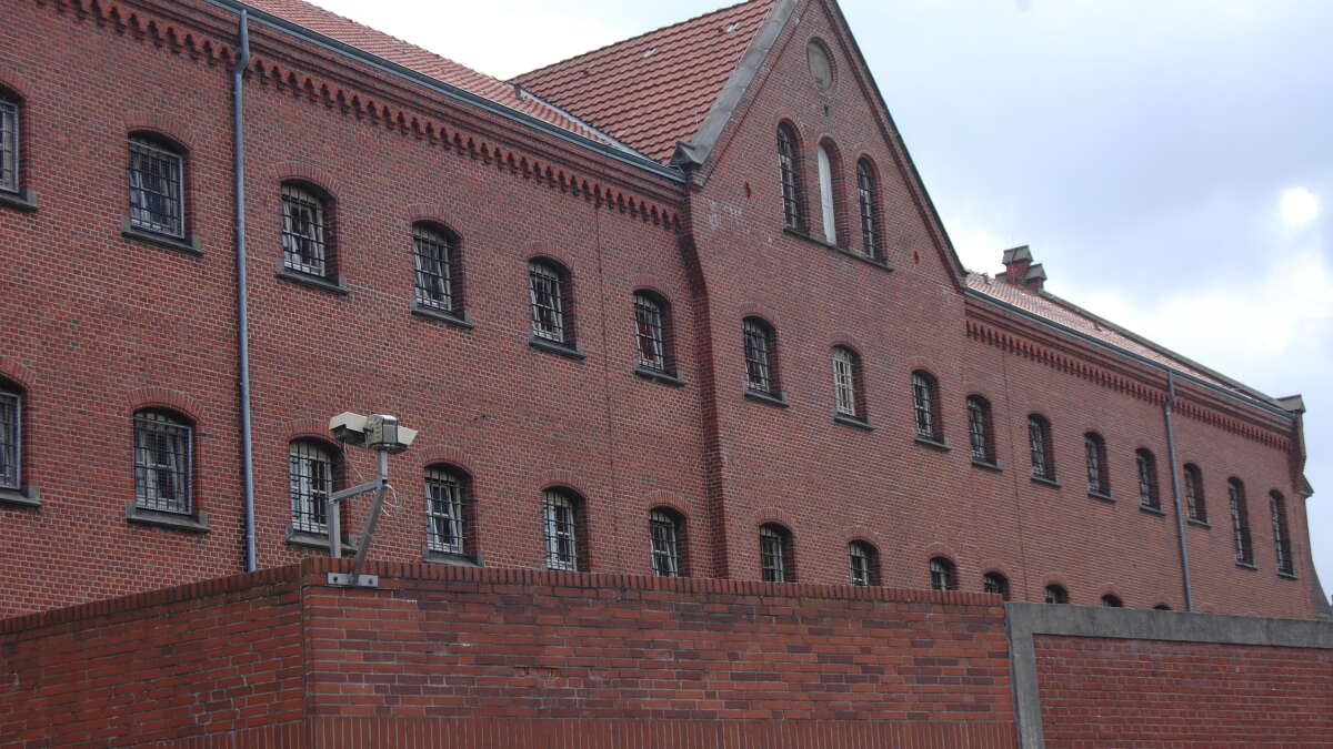 Gefährliche Körperverletzung und Fahren ohne Fahrerlaubnis: Knast ...