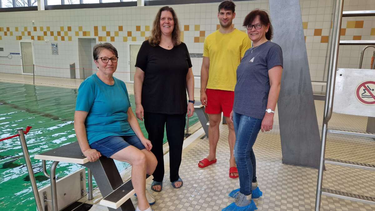 Hallenbad Hude: Wasser ist wieder zwei Grad wärmer