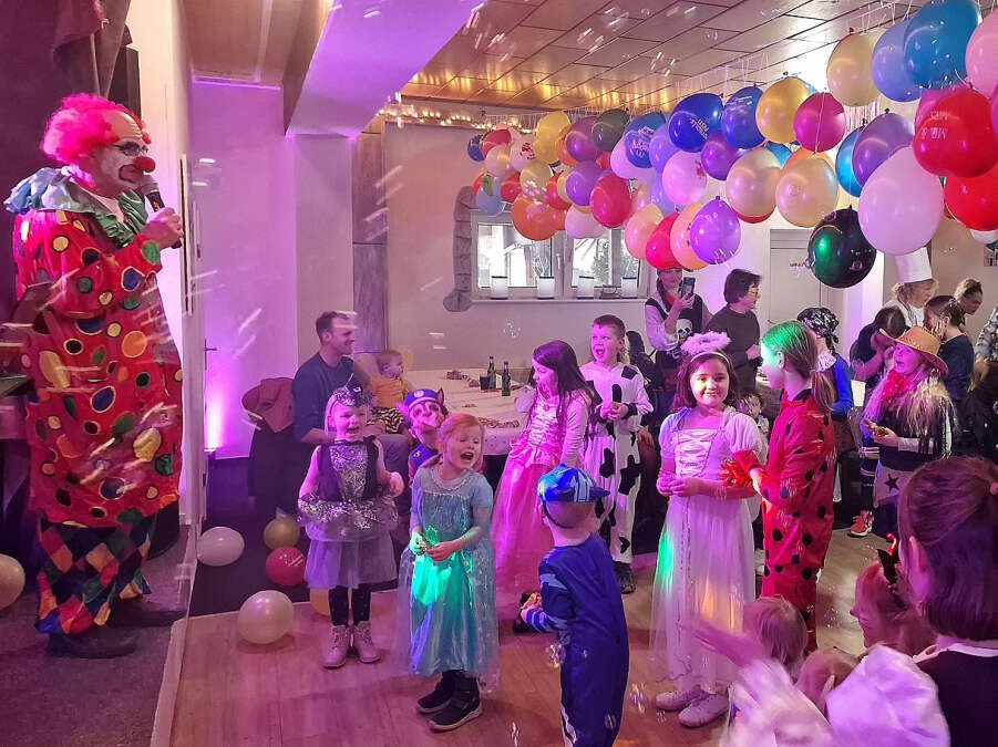 Schwei: Kinderkarneval gut besucht
