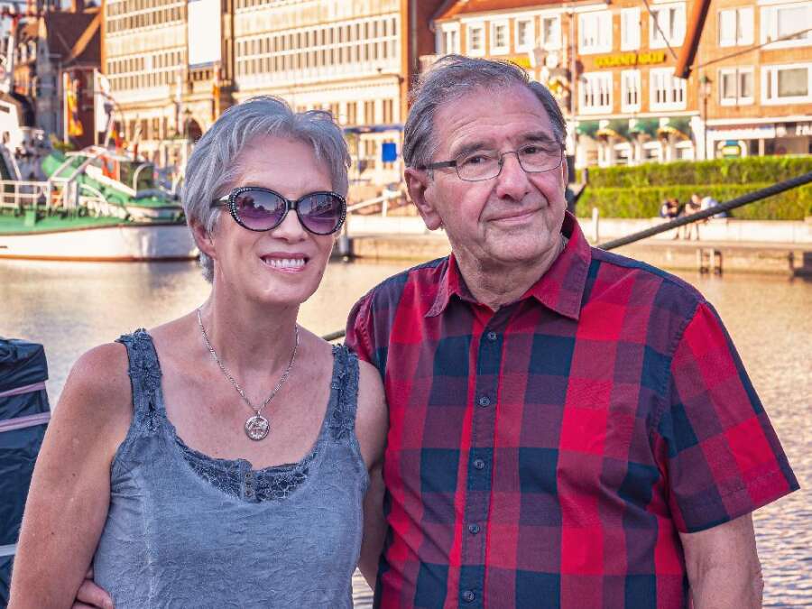 Lesung in Hude: Autorenehepaar Ihben liest in der Remise