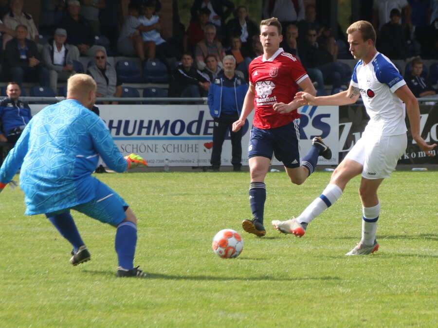 Kevin Wolff trifft für FC Rastede in Fußball-Kreisliga