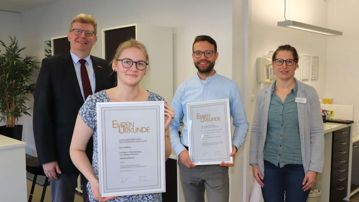 Kim Willms aus Westoverledingen gehört zu den besten Hörakustiker ...