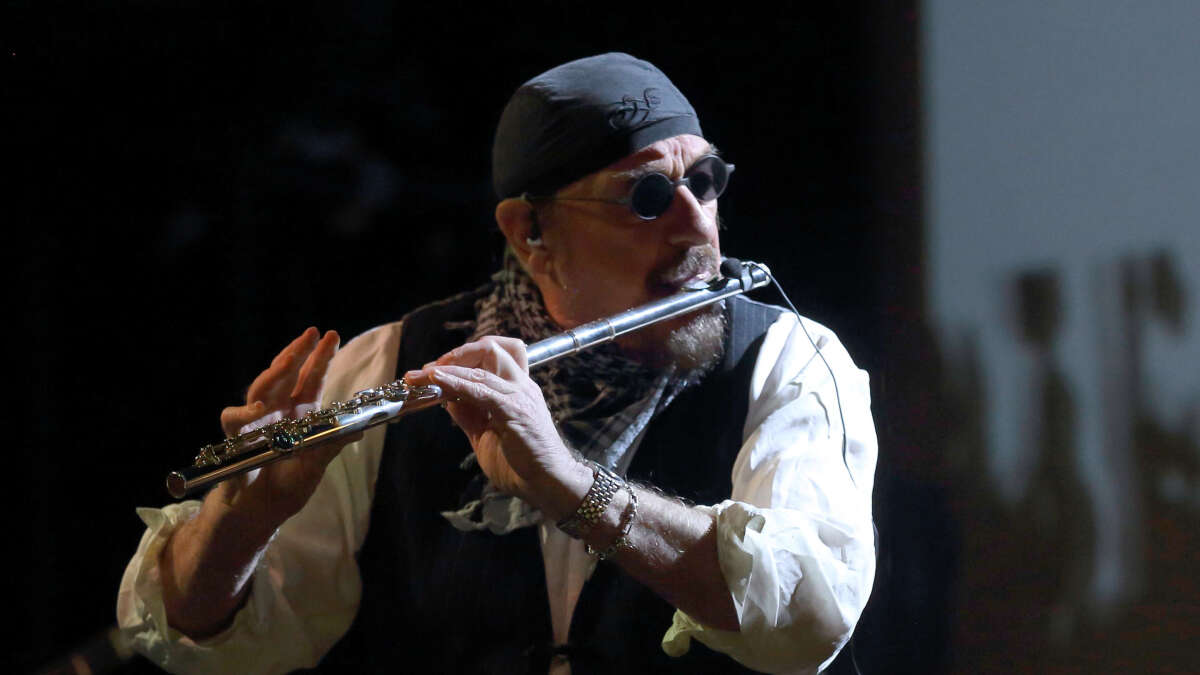 Jethro-Tull-Frontmann Ian Anderson veröffentlicht neues Studioalbum und ...