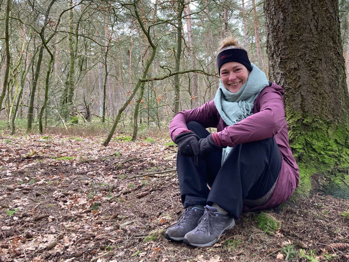 Therapeutin Sabine Rickels aus Sandkrug: Arbeit in Wald und Natur