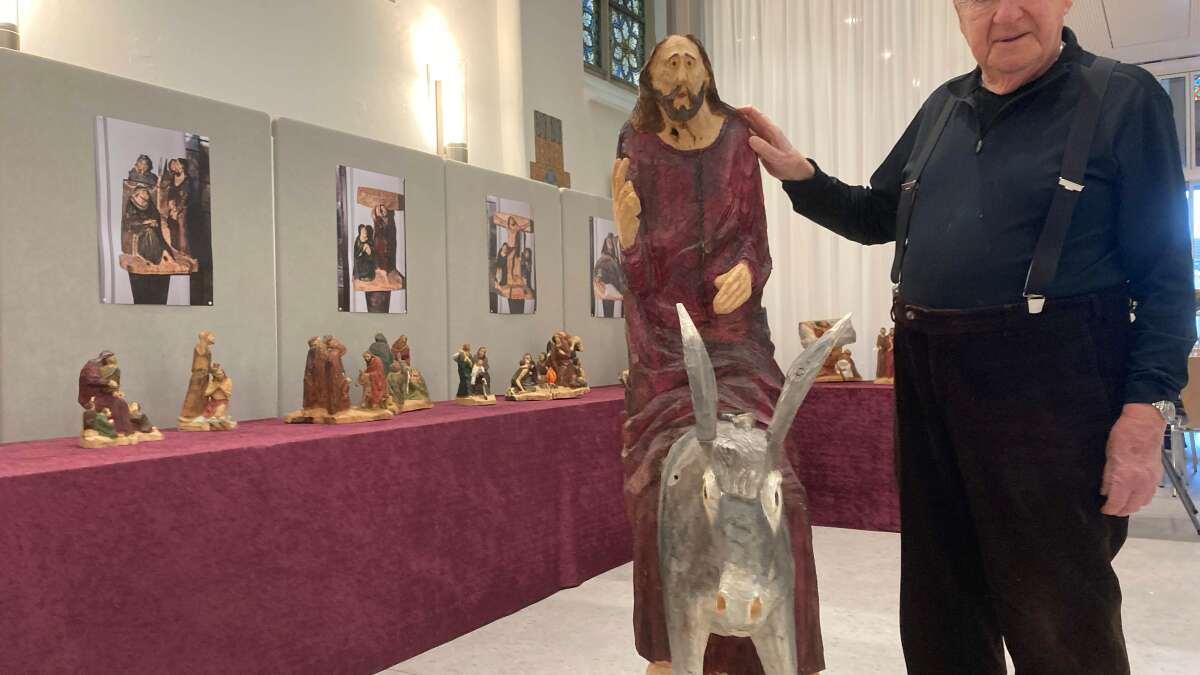 Ausstellung im Forum Alte katholische Kirche in Varel: Holzarbeiten von ...