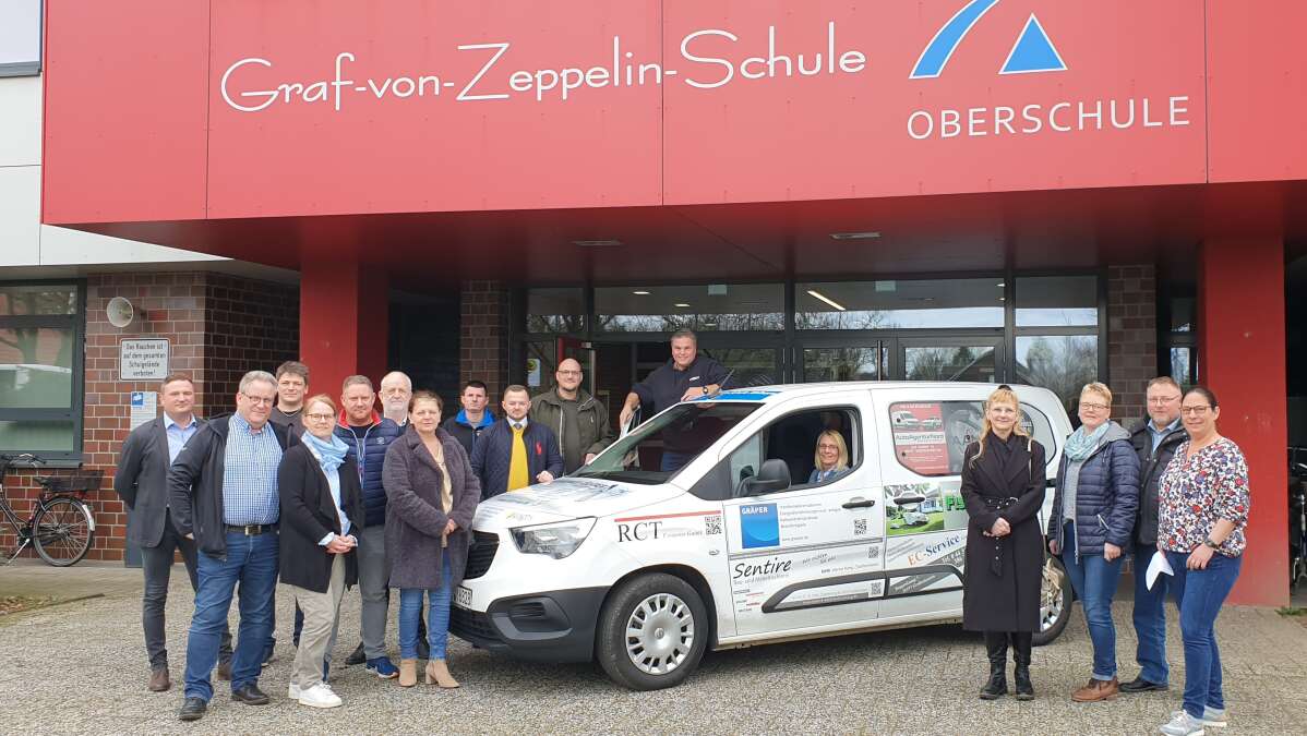 Graf-von-Zeppelin-Schule in Ahlhorn: Neues Auto Hilfe für die Oberschule