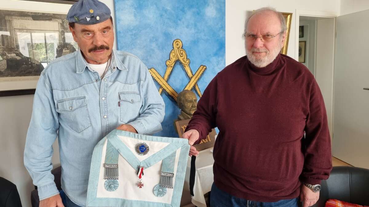 Freimaurer der Blücher-Loge Wittmund/Jever erklären ihre Rituale