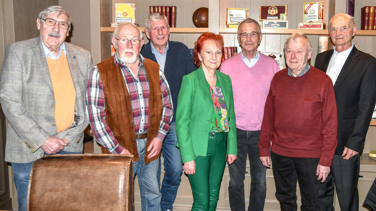 Klassentreffen in Varel: Wiedersehen nach 60 Jahren im Friesenhof