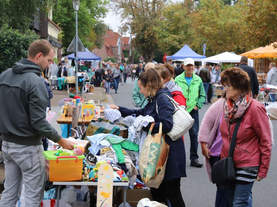 Flohmarkt Gieen Sonntag