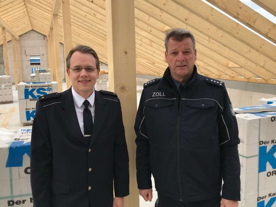 Schwarzarbeit: Zoll in Emden rüstet auf