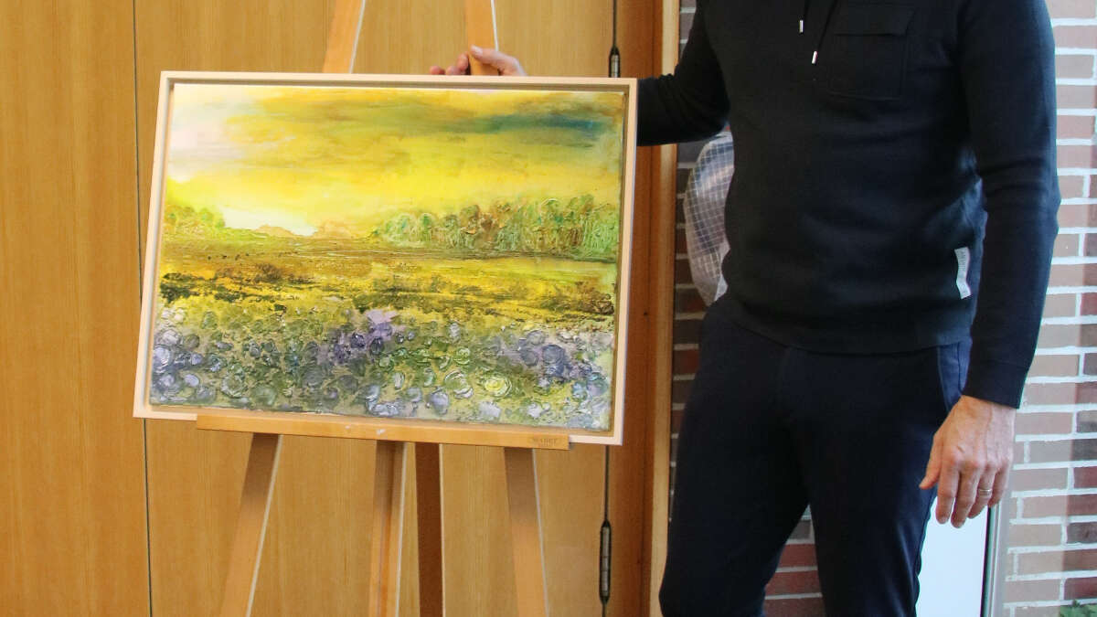 Warum Andreas Hilger seine Bilder nur selten signiert: Oben und unten ...