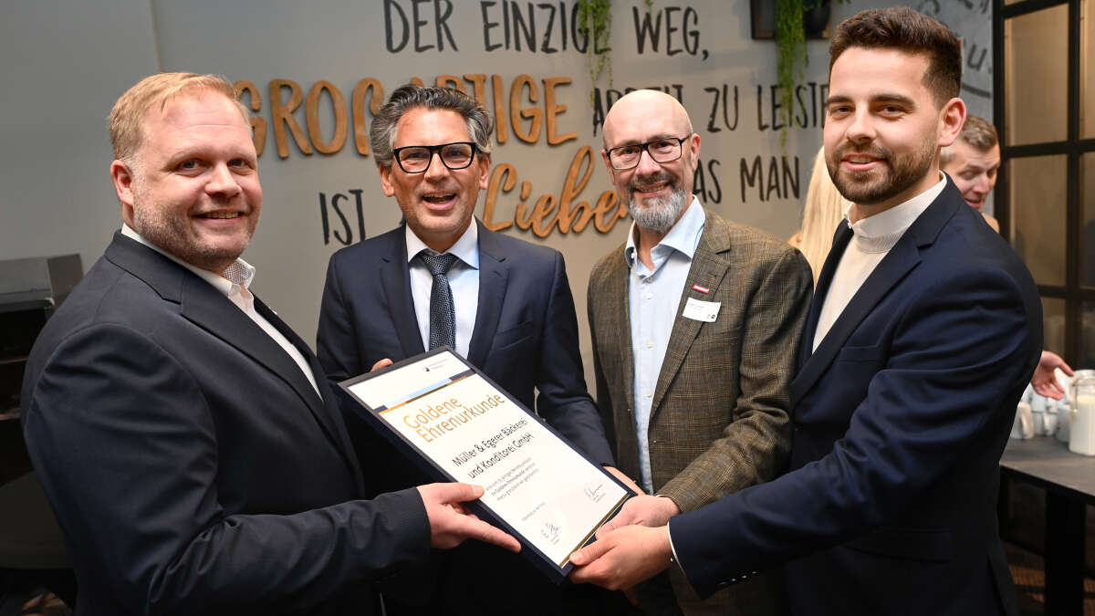 75 Jahre Müller & Egerer: Goldene Ehrenurkunde der Handwerkskammer zum ...