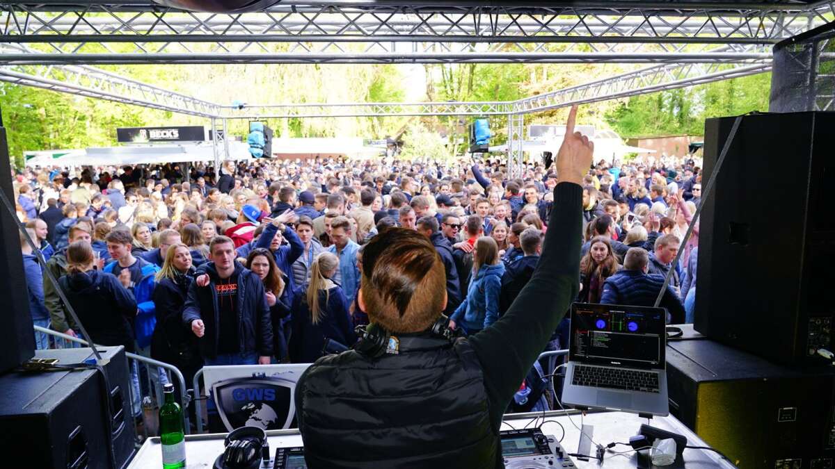 Maifeiertag in Oldenburg und der Region: Ausflugsziele und Partytipps ...