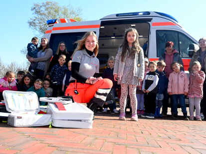 „Hummelburg“ in Grüppenbühren: Blaulicht-Woche in der Kita