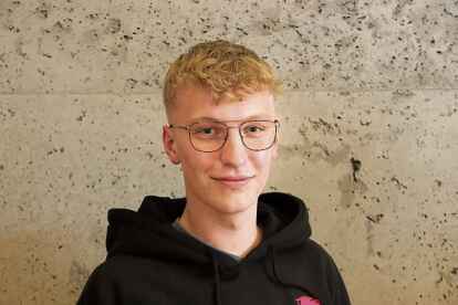 Abitur 2023 AMG Friesoythe: Die NWZ stellt die Abiturienten des ...