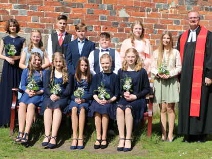 Konfirmation in Wildeshausen: Festgottesdienst mit zwölf Jugendlichen