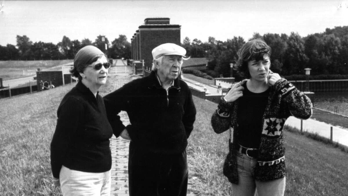 Franz Radziwill: Dokumentarfilm mit Interviews im Casablanca Oldenburg