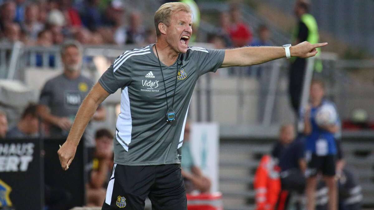 VfB Oldenburg trifft auf 1. FC Saarbrücken: Co-Trainer Bernd Heemsoth ...