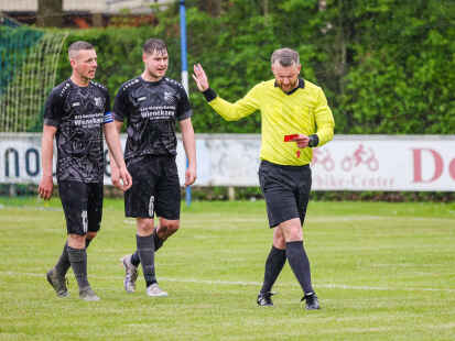 Nach 5:1-Sieg gegen Frisia Emden: Borssum packt den direkten ...