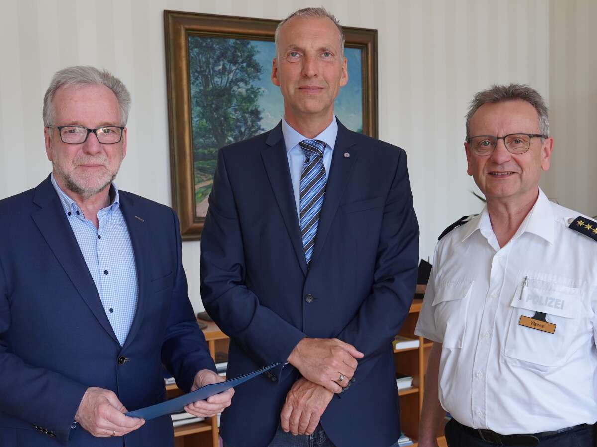 Polizeichef Eckhard Wache geht in Rente – Arne Schmidt folgt