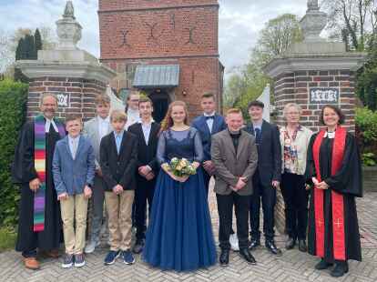 Konfirmation in Neuende Wilhelmshaven: Acht junge Menschen bekennen ...