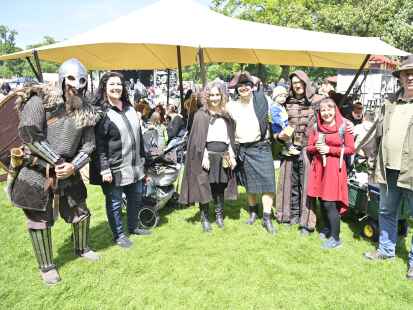 Mittelalterlich Phantasie Spectaculum 2023 in Rastede: Bilder vom MPS ...