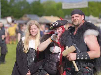 Mittelalterlich Phantasie Spectaculum 2023 in Rastede: Bilder vom MPS ...
